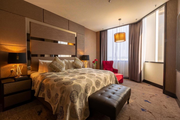 New World Suites - Sarawak