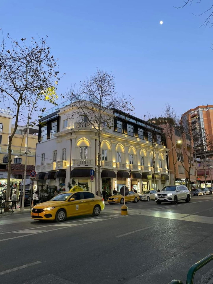 The Crown Boutique Hotel & Spa - Tirana