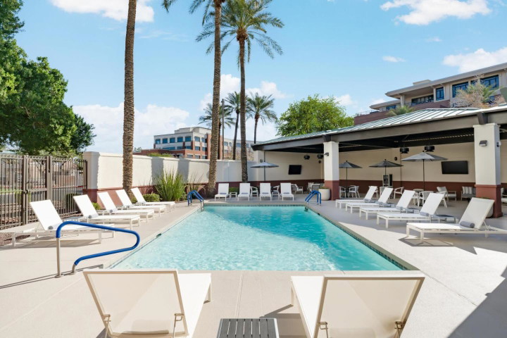 Hyatt Place Scottsdale/old Town - Paradise Valley