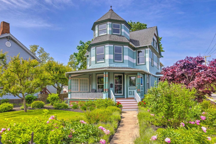 Charming Greenport Gem 1, 1 Mile To Ferry! - The Hamptons, NY