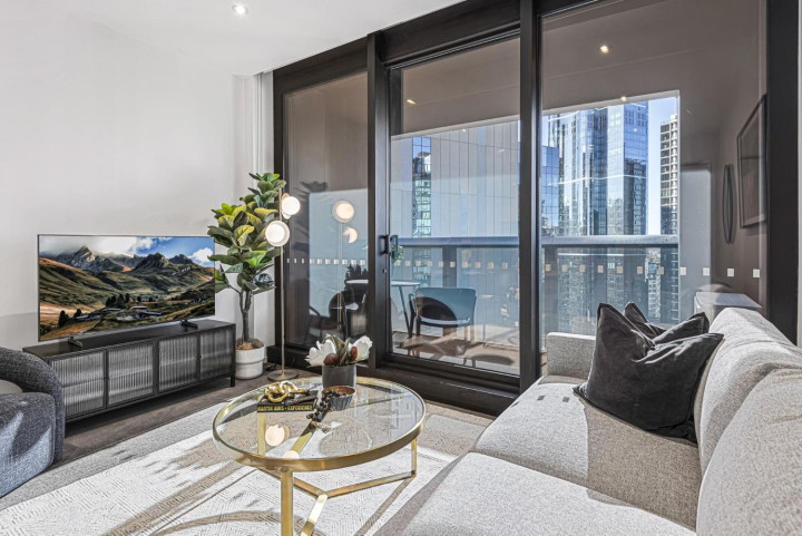 Elegant Southbank Escape Apartment With Balcony - Melbourne