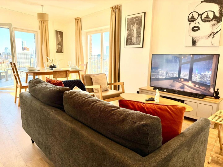 2 Bedroom Flat In Birmingham - Birmingham