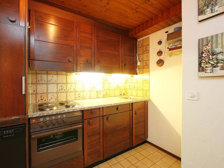 Apartment Residenza Chesa Margun 58-4 By Interhome - Sankt Moritz