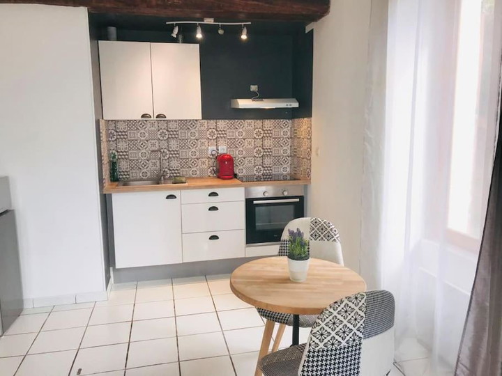 Le Studio Du 14 Parking Gratuit Et Arrivée Autonome - Auxerre