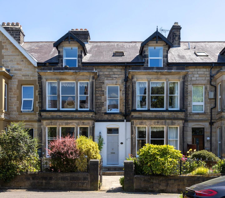 Wynnstay House - Harrogate