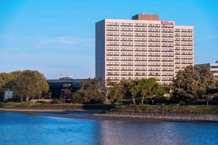 Hilton San Francisco Airport Bayfront - No Resort Fee - San Mateo, CA