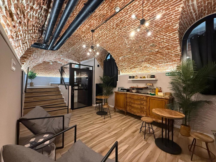Cc Opera Suites - Leganés
