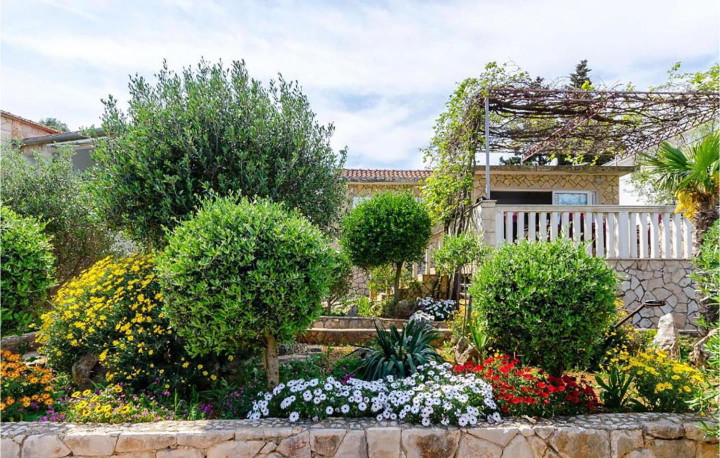 Amazing Home In Stari Grad - Hvar