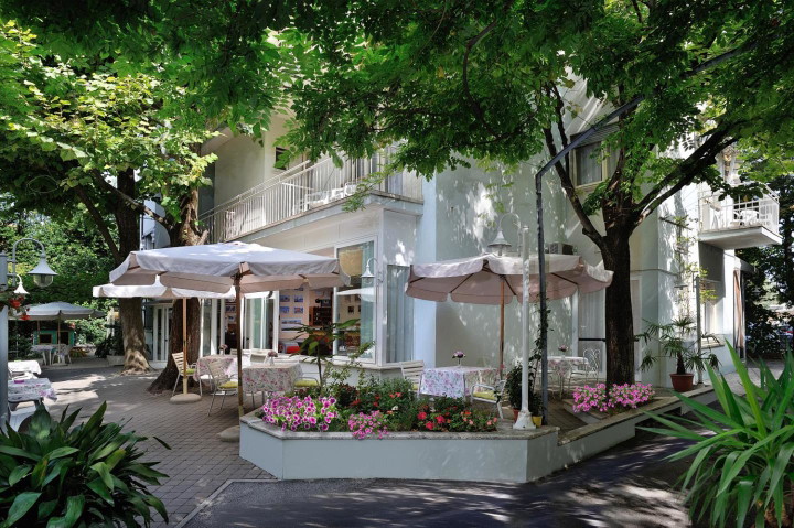 Hotel Capri - Римини