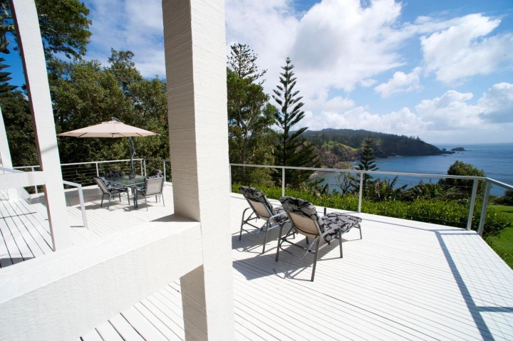 Forrester Court Cliff Top Cottages - Norfolk Island