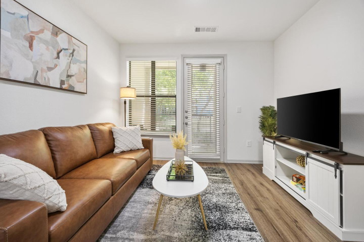 Brighthaven Frisco Retreat With Pool & Ev Parking - Frisco, TX