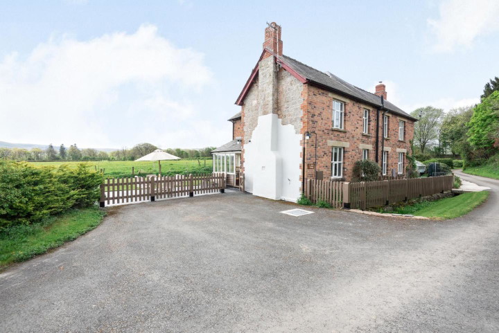 2 Siluria Cottage - Shropshire