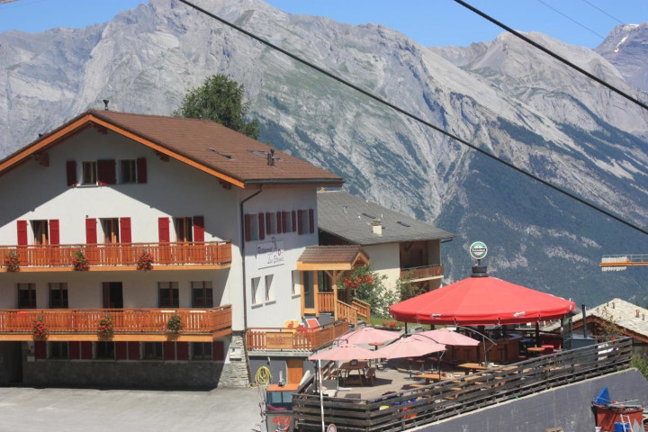 Hotel Les Etagnes - La Tzoumaz