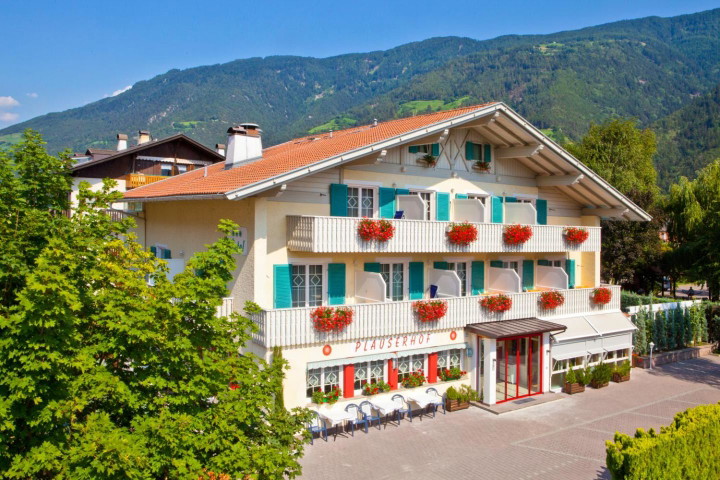 Parkhotel Plauserhof - Naturns