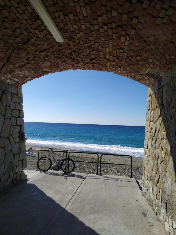 Rocce Sul Mare - Italia