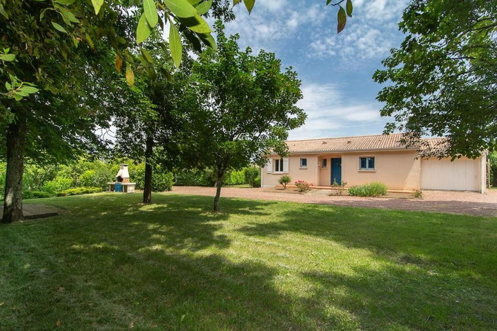 Gîte Le 31 Bis, En Centre Ville Avec Jardin. - Blaye