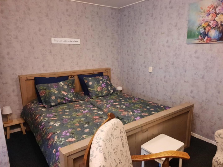 Allerémastede - Een Semi B&b Op Zolder - Groningen Province