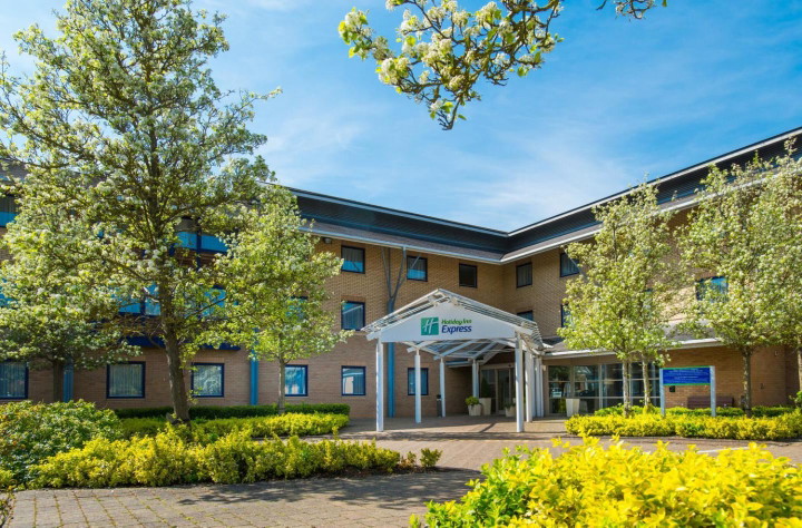 Holiday Inn Express Milton Keynes By Ihg - Northamptonshire