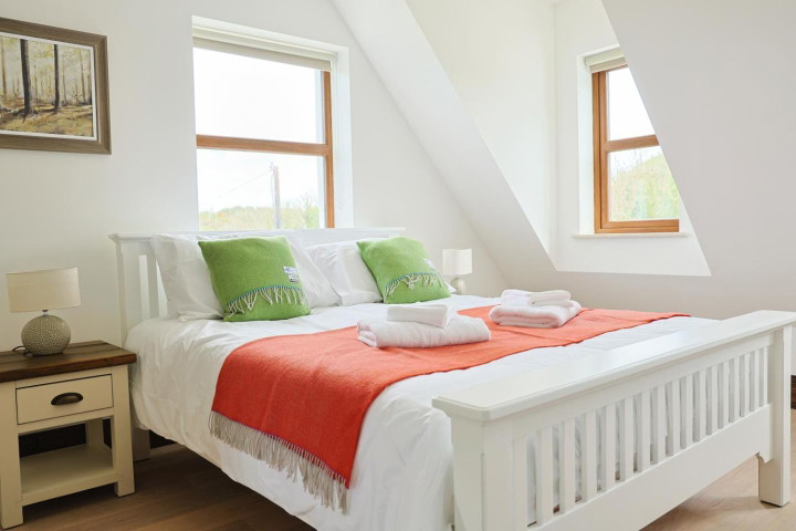 Meadow View House - Spacious Family Retreat In The Heart Of Donegal - Donegal