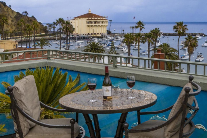 The Avalon Hotel In Catalina Island - Santa Catalina Island, CA