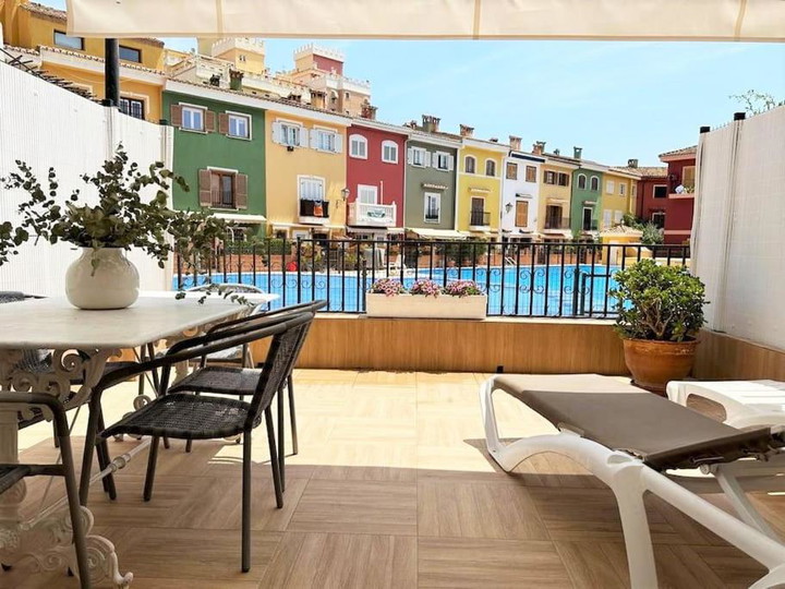 Your Poolside Paradise By The Sea - Valencia