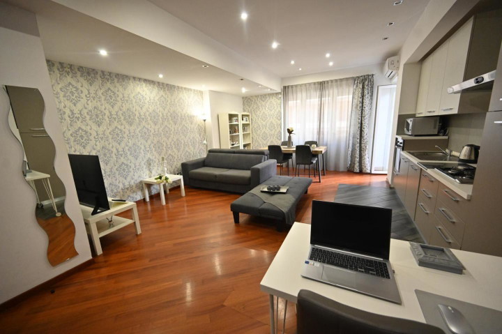 La Suite Home - Central Apartment Deluxe - Civitavecchia