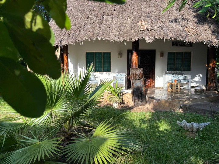 African Inspired One Bedroom Cottage - Diani Beach
