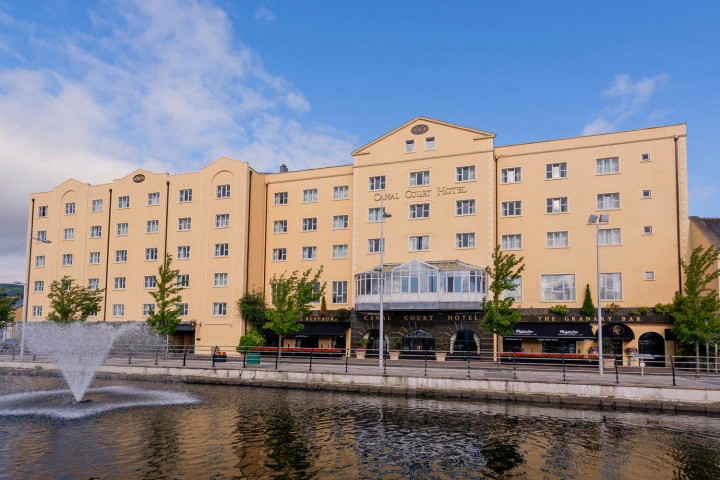 Canal Court - Leinster