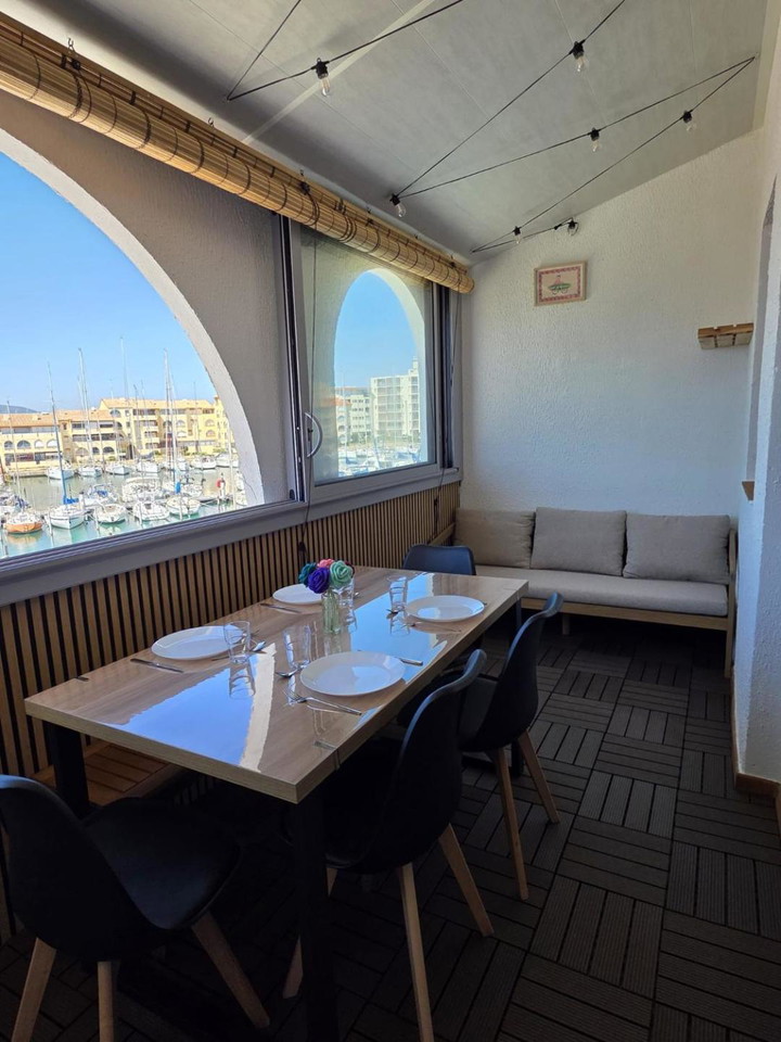 Bel Appartement Vue Port, Clim, Parking, Wifi - La Franqui