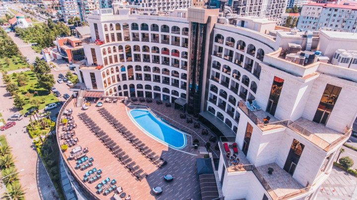 Colosseum Marina Hotel - Batumi