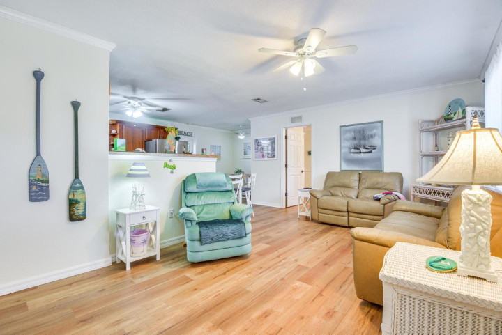 1 Mi To Anna Maria Island: Pet-friendly Retreat - Holmes Beach, FL