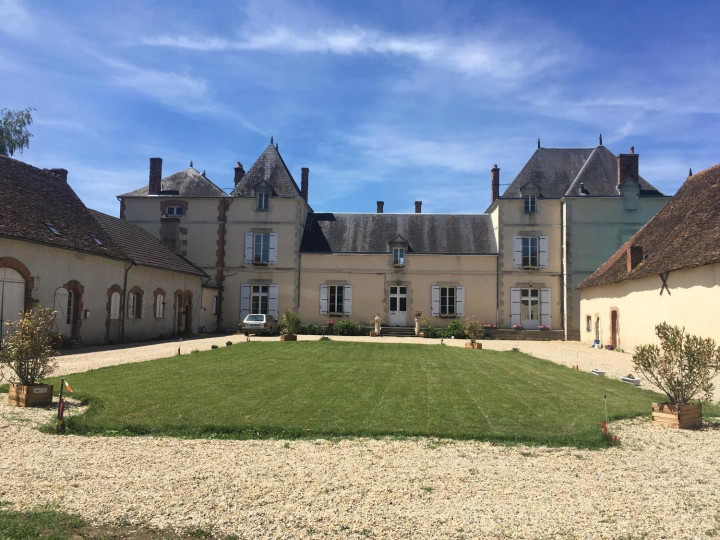 Chateau De Chavannes - Nièvre