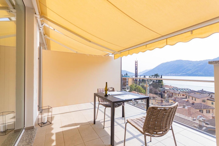 Casa Elea_ Panoramic Attic In City Center - Vico Morcote
