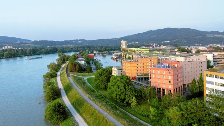Trans World Hotel Donauwelle - Linz