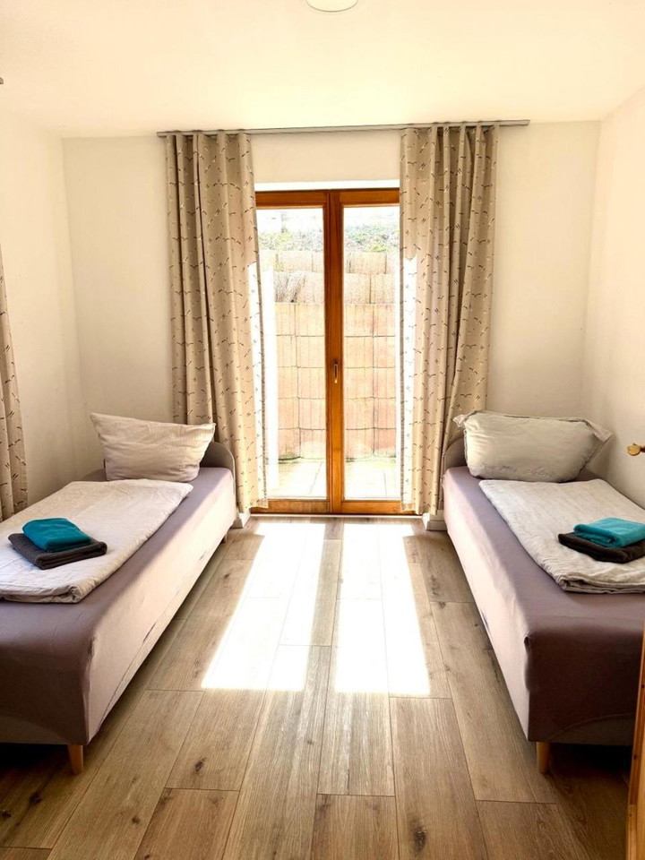 Ruhezeit - Ferien- & Monteurwohnung Mit Terrasse & Parkplatz Bei Radolfzell Am Bodensee - Radolfzell