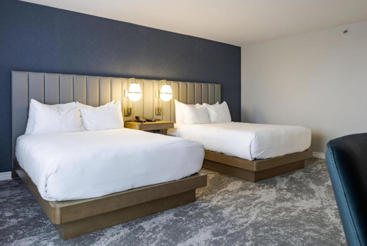 The Strathallan Rochester Hotel & Spa, Tapestry By Hilton - Greece, NY