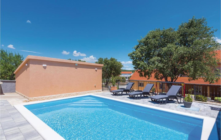 Holiday Home Bilice Xiv - Croatie
