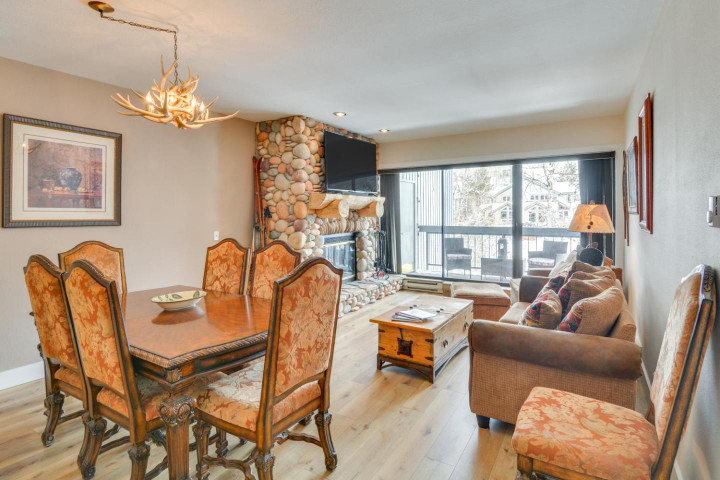 Private Ski Retreat In Avon: Eagle River Views! - Avon, CO