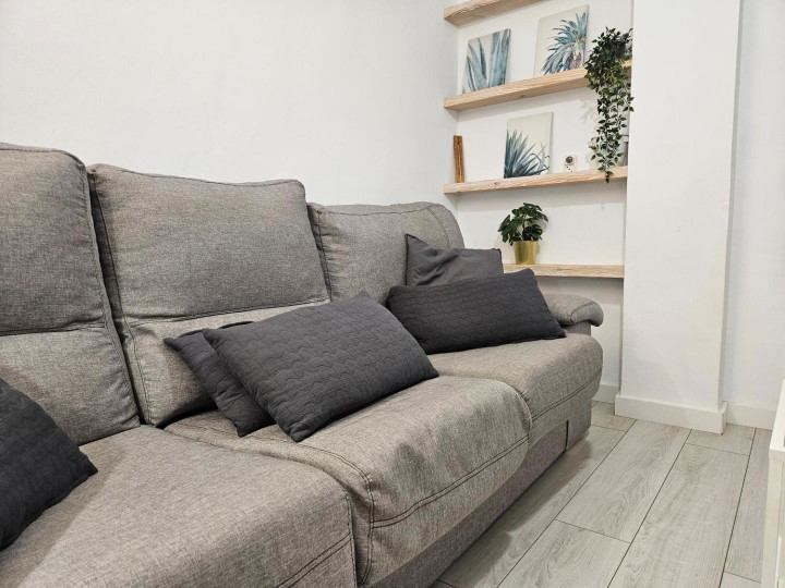 R2r - Apartamento De 3 Habitaciones Con Terraza - 108a - Gijón