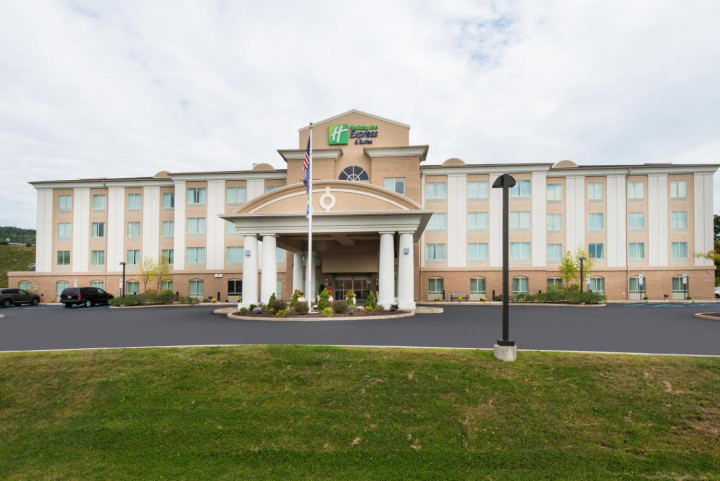 Holiday Inn Express And Suites Dickson City By Ihg - Scranton, PA