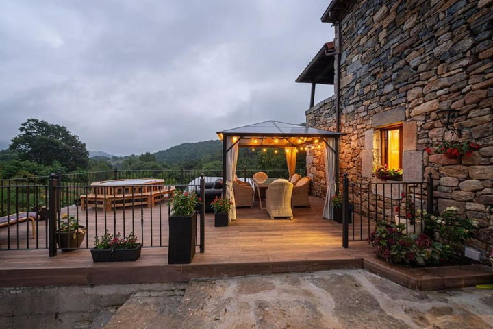 Casa Rústica En La Finca Ecológica San Félix - Cantabria