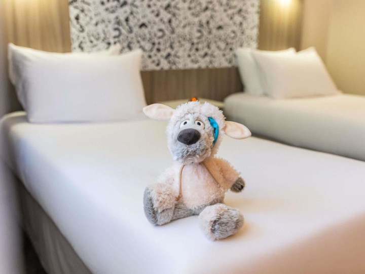 Ibis Styles Lyon Gorge De Loup Saphir - Sainte-Foy-lès-Lyon