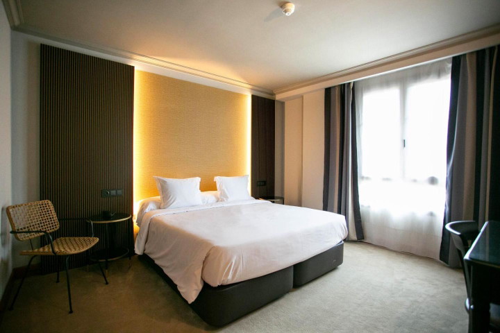Hotel Sercotel Ciudad De Oviedo - Oviedo