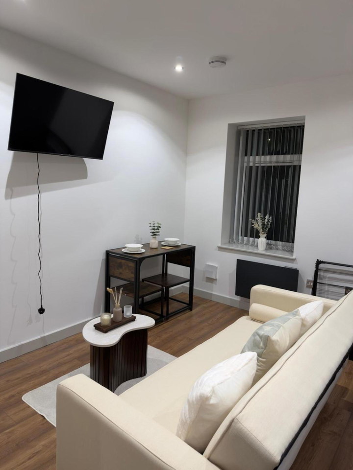 Modern 1-bed Ideal For Contractors - Bewdley
