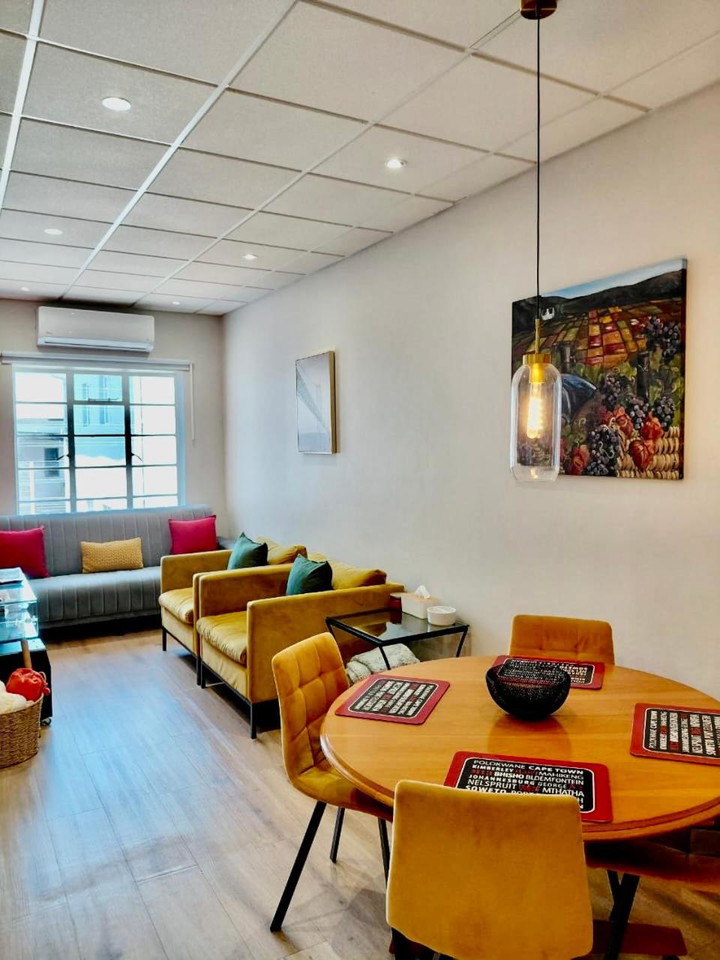Pepper Korrel - Paarl - Self Catering Apartment - Paarl