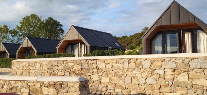 The Rocks - Luxury Glamping Resort - Leinster