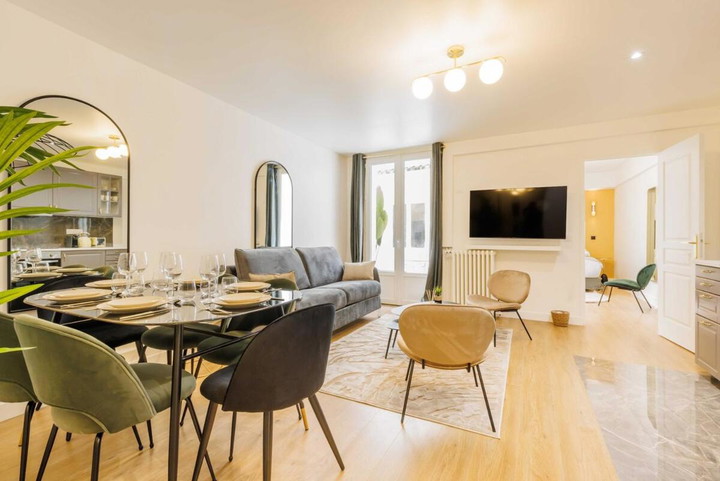 Apartment 3 Min From Haussmann, Sleeps 6 , 2bdr - Châtillon