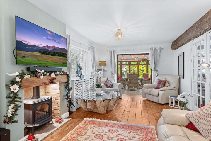 Home In The Vale Of Evesham - Evesham