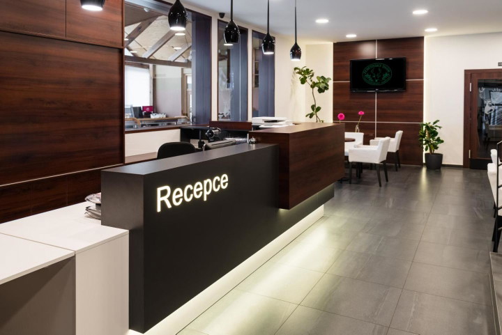 Hotel Zebetinsky Dvur Brno - ブルノ