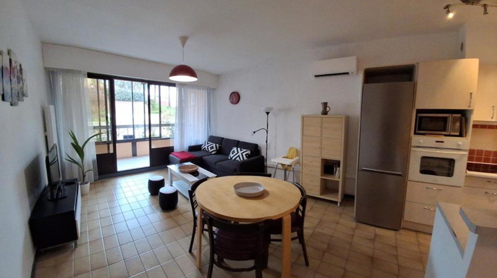 Grand T3, 2 Pas De La Plage - Terrasse Et Plancha - Hyères